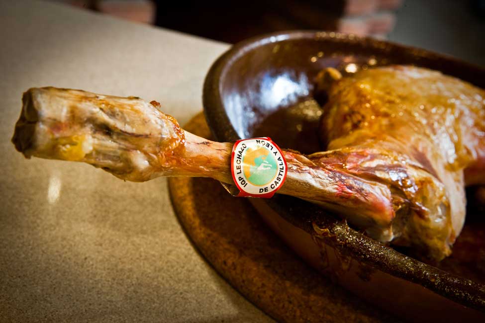 Y DE PRIMERO, LECHAZO ASADO - Ilovebilbao.com